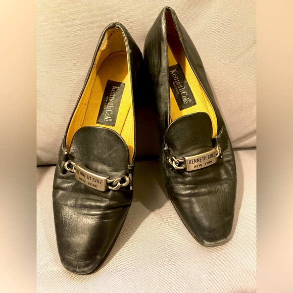 Kenneth Cole | Shoes | Truly Vintage Kenneth Cole Emblem Chain Genuine ...